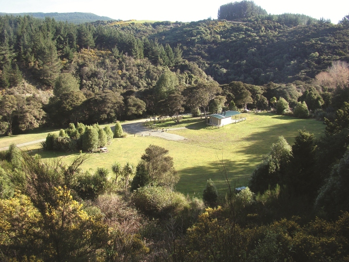 Dunback Domain Camping Ground - Stoneburn, Coastal Otago, NZ - 2 travel ...