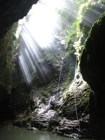 Kiwi Cave Rafting, Waikato, NZ - 23 travel reviews for Kiwi Cave Rafting