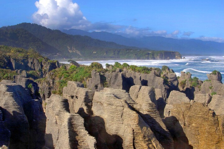 Fox River Caves and Ballroom Overhang walk - Punakaiki, West Coast, NZ ...