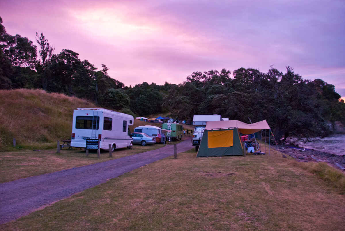Beach Front Camping Ground - Tapapakanga, Auckland Region, NZ - 5 ...