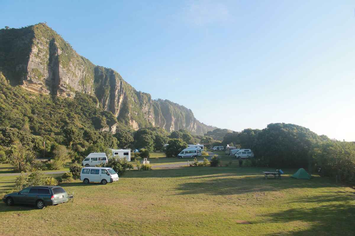 Punakaiki Beach Camp, West Coast, NZ - 139 travel reviews for Punakaiki ...